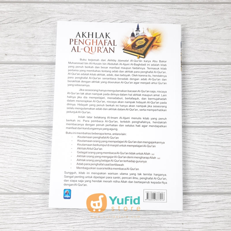 BUKU AKHLAK PENGHAFAL AL QURAN (PUSTAKA ARAFAH) – Yufid Store Toko Muslim